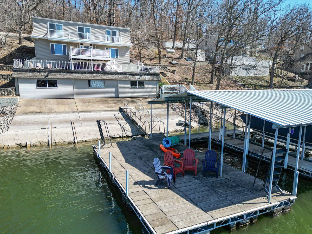 Lake Life | Eldon, MO | Lakedays Rentals